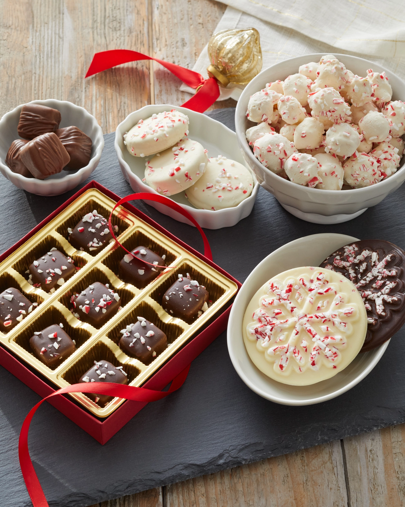 Peppermint Lane Gift Box | Balsam Hill