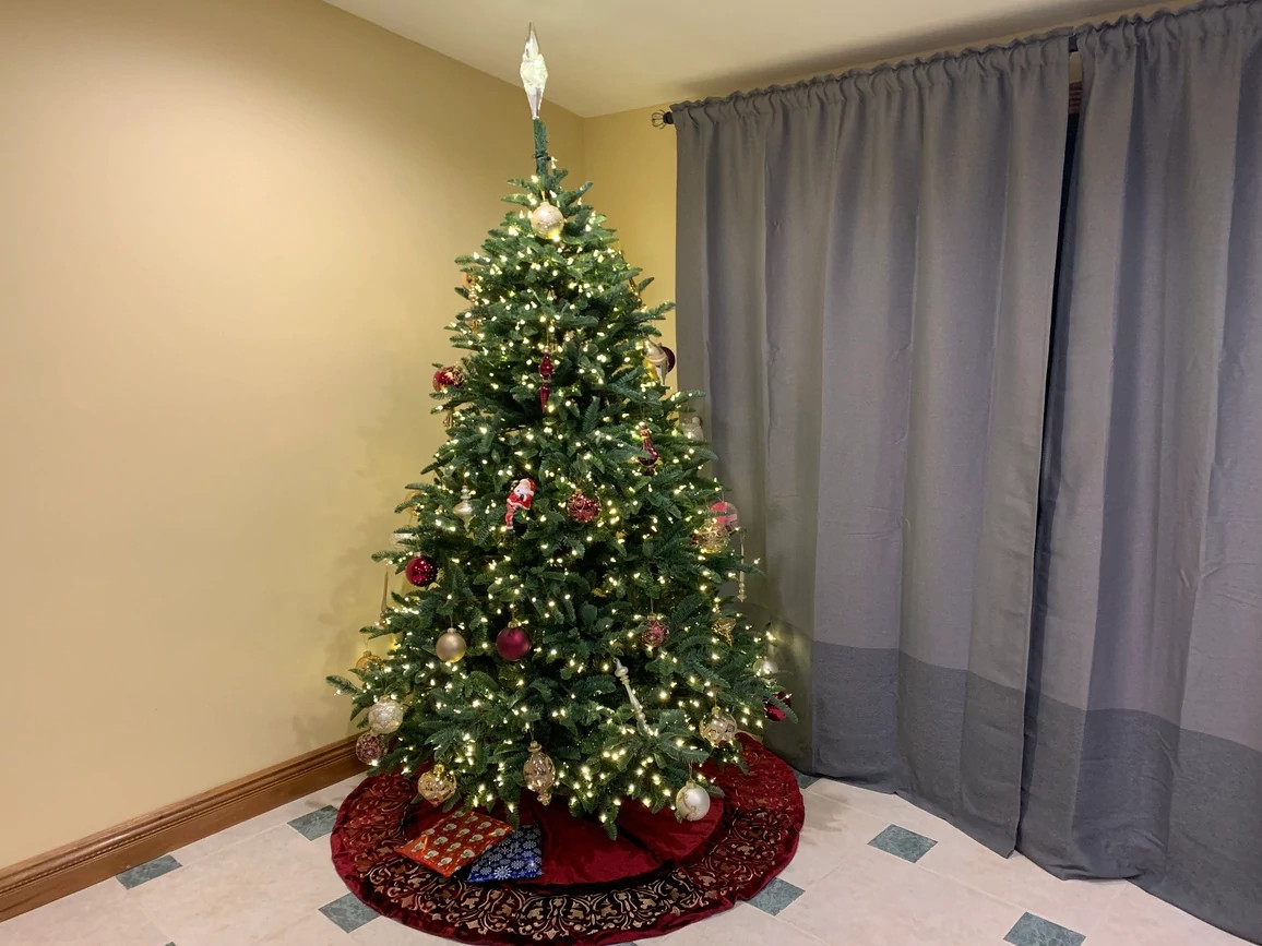 Noble Fir Artificial Christmas Trees | Balsam Hill