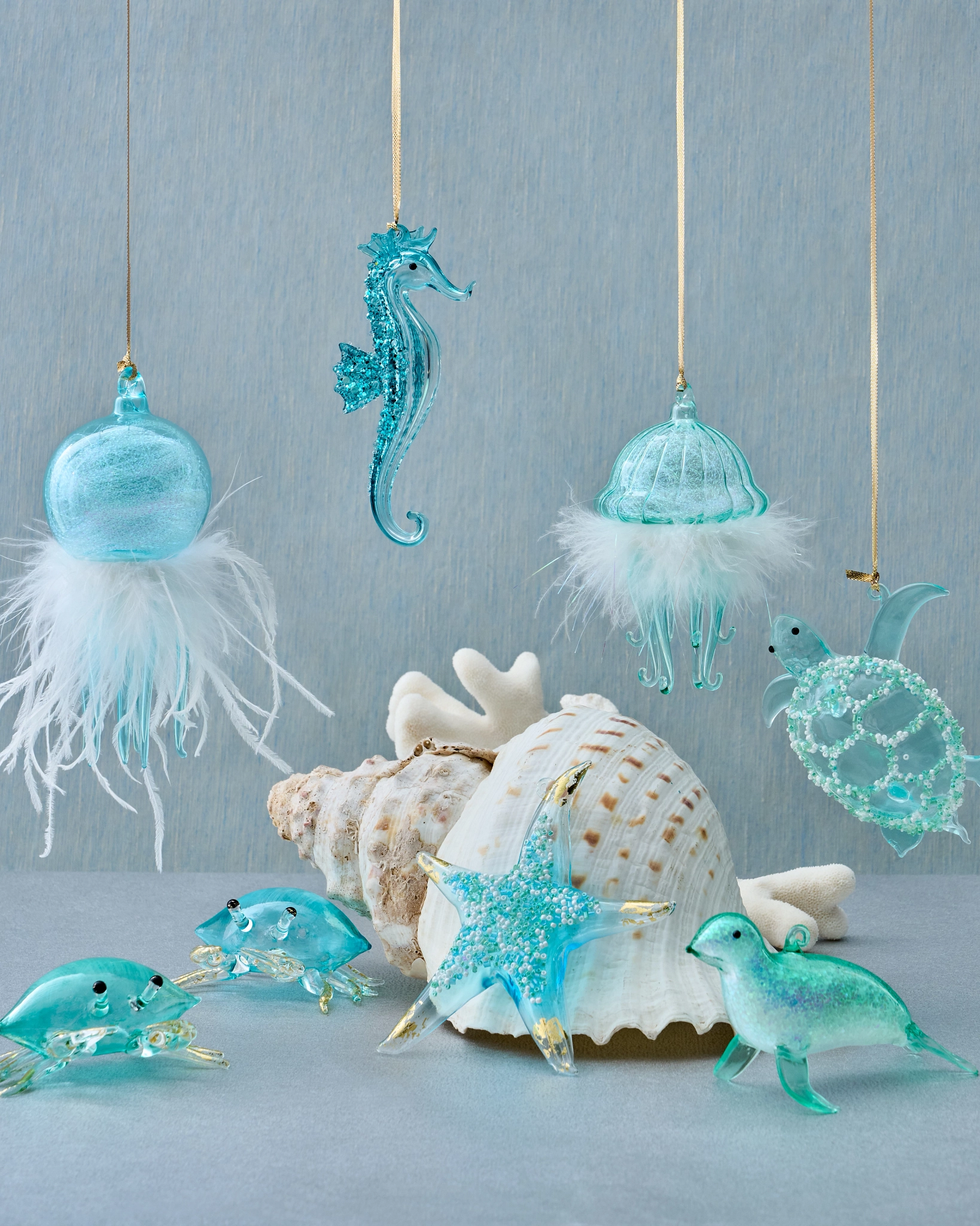 Beach ornaments store