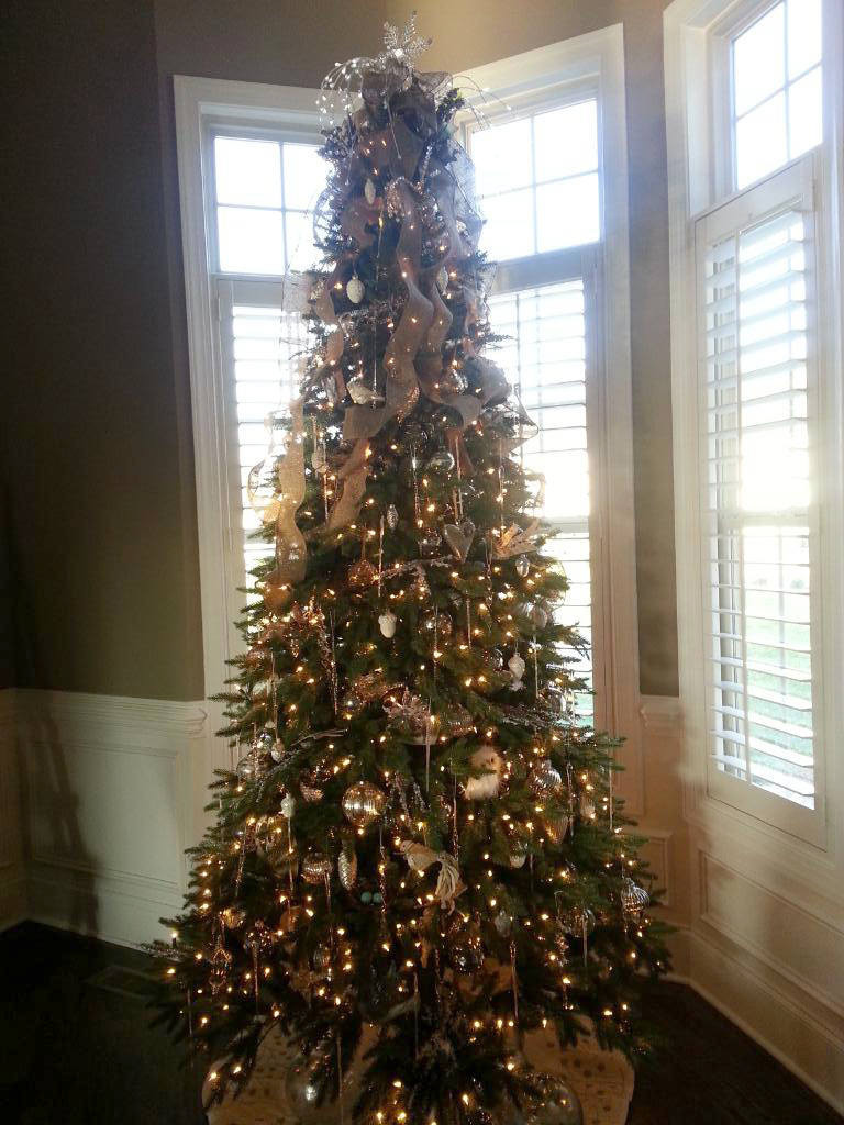 Stratford Spruce® Artificial Christmas Tree | Balsam Hill