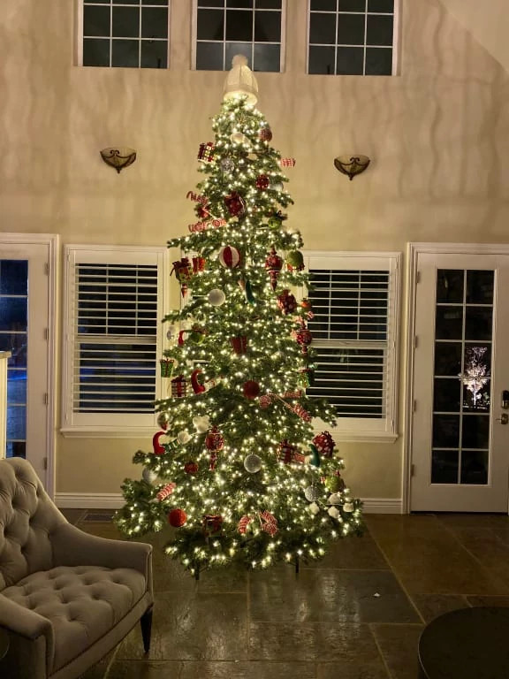 Yukon Spruce Artificial Christmas Tree | Balsam Hill